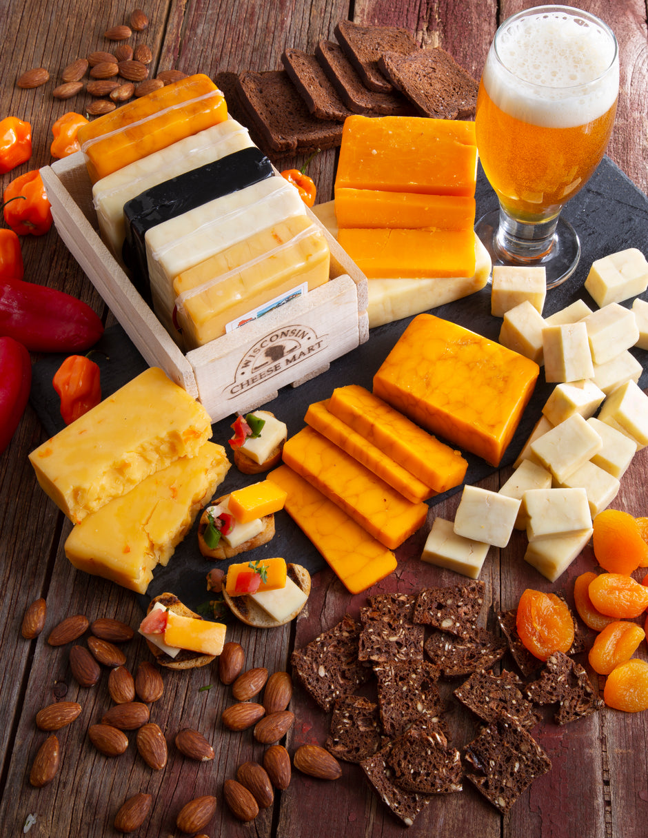 Wisconsin Cheese Gift Baskets – Wisconsin Cheese Mart